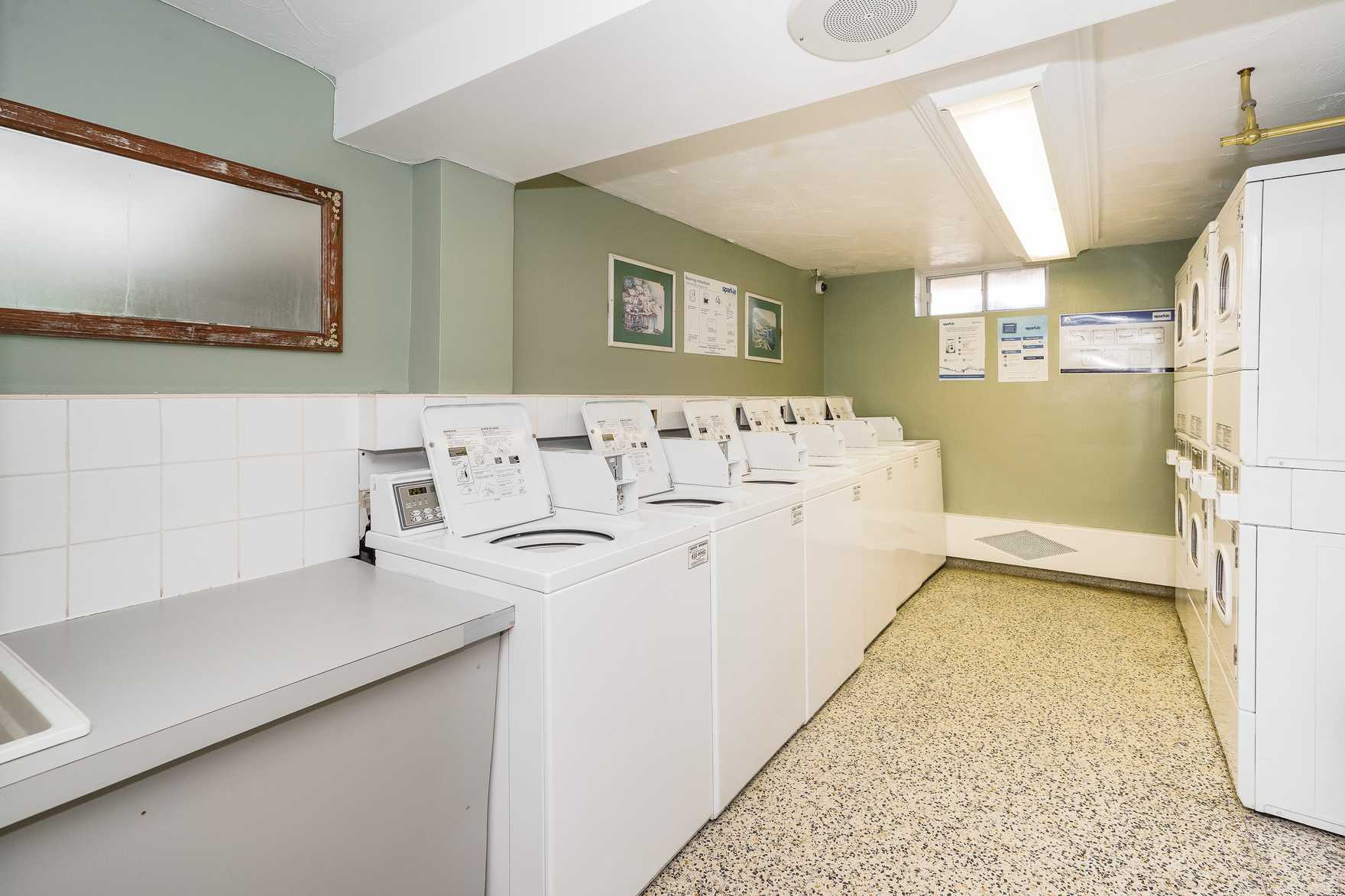 Suites - Greystone Place